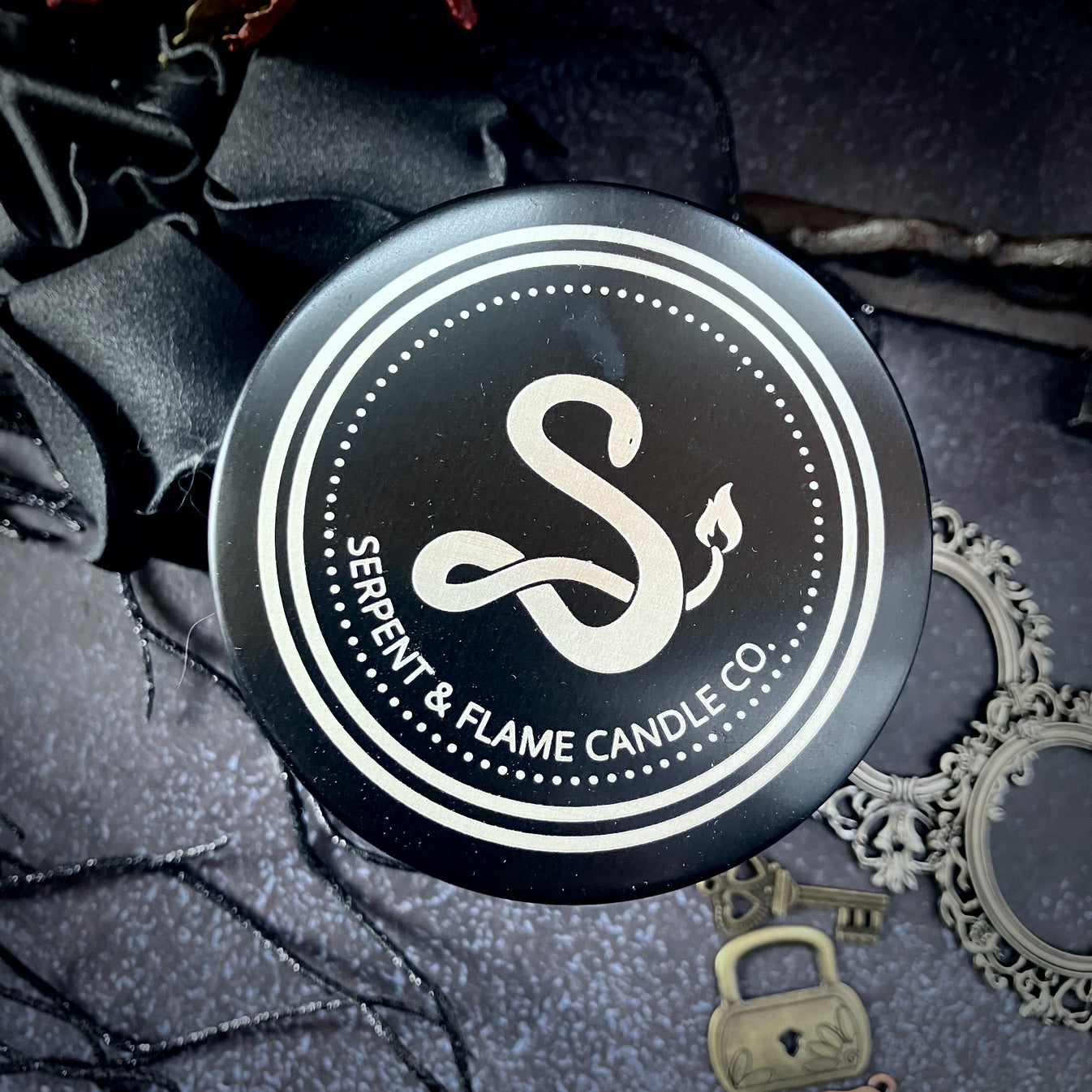 Lestat De Lioncourt, Interview with the Vampire Candle – Serpent & Flame Candle Co